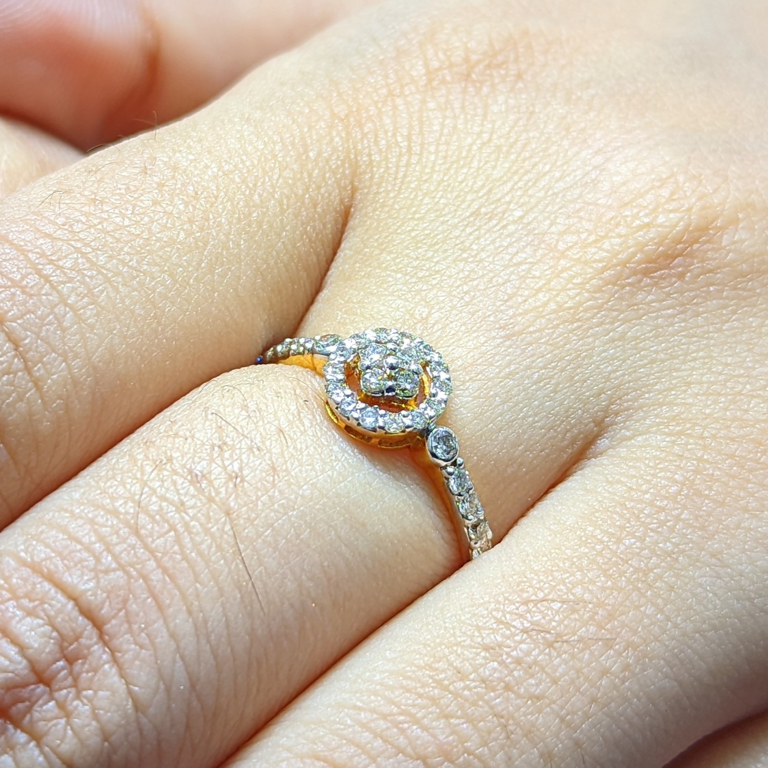 Diamond Ring | Diamond Dazzle